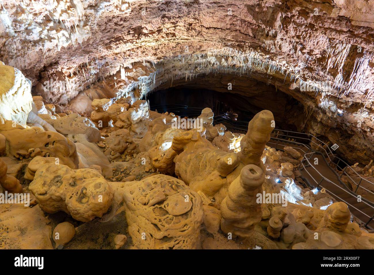natural bridge caverns Stock Photo - Alamy