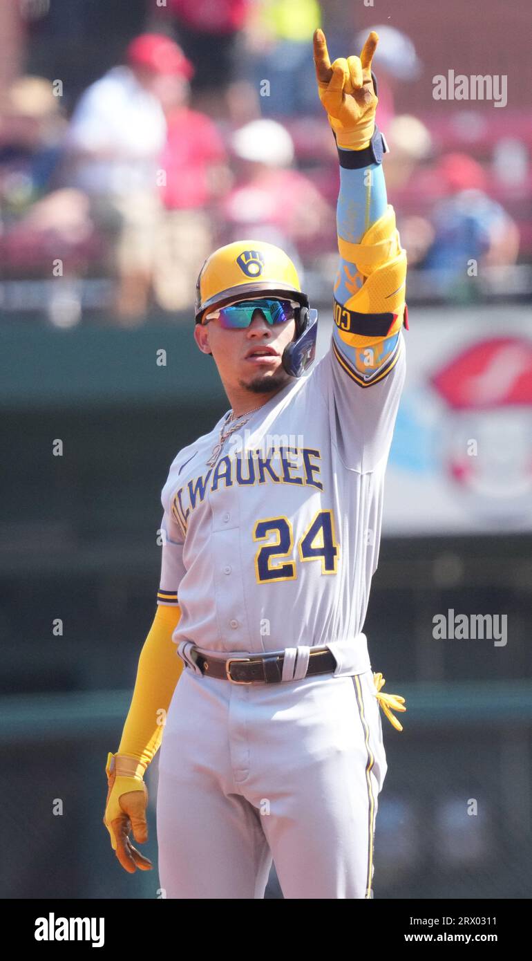 William contreras hi-res stock photography and images - Alamy