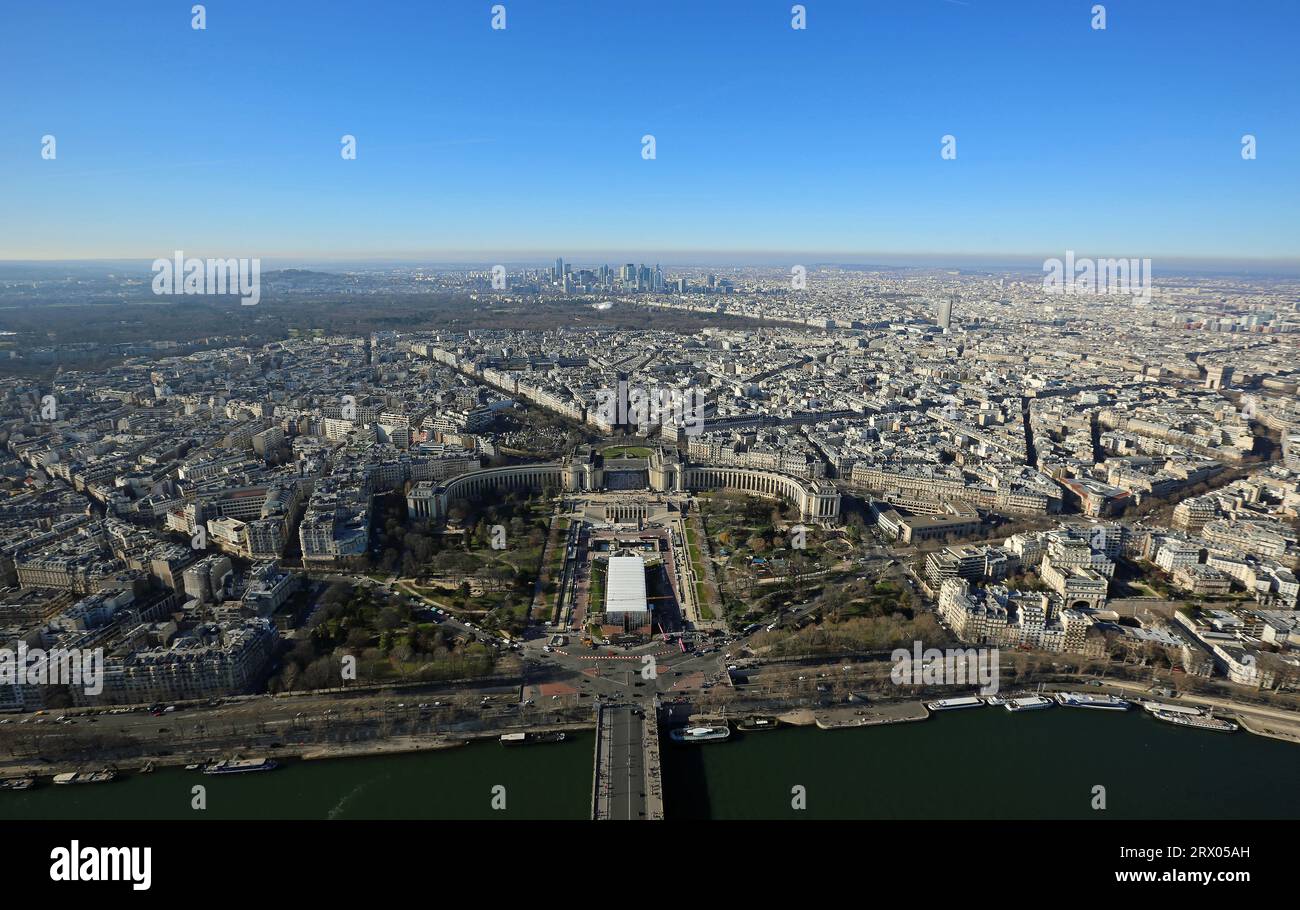 View from eiffel tower hi-res stock photography and images - Alamy