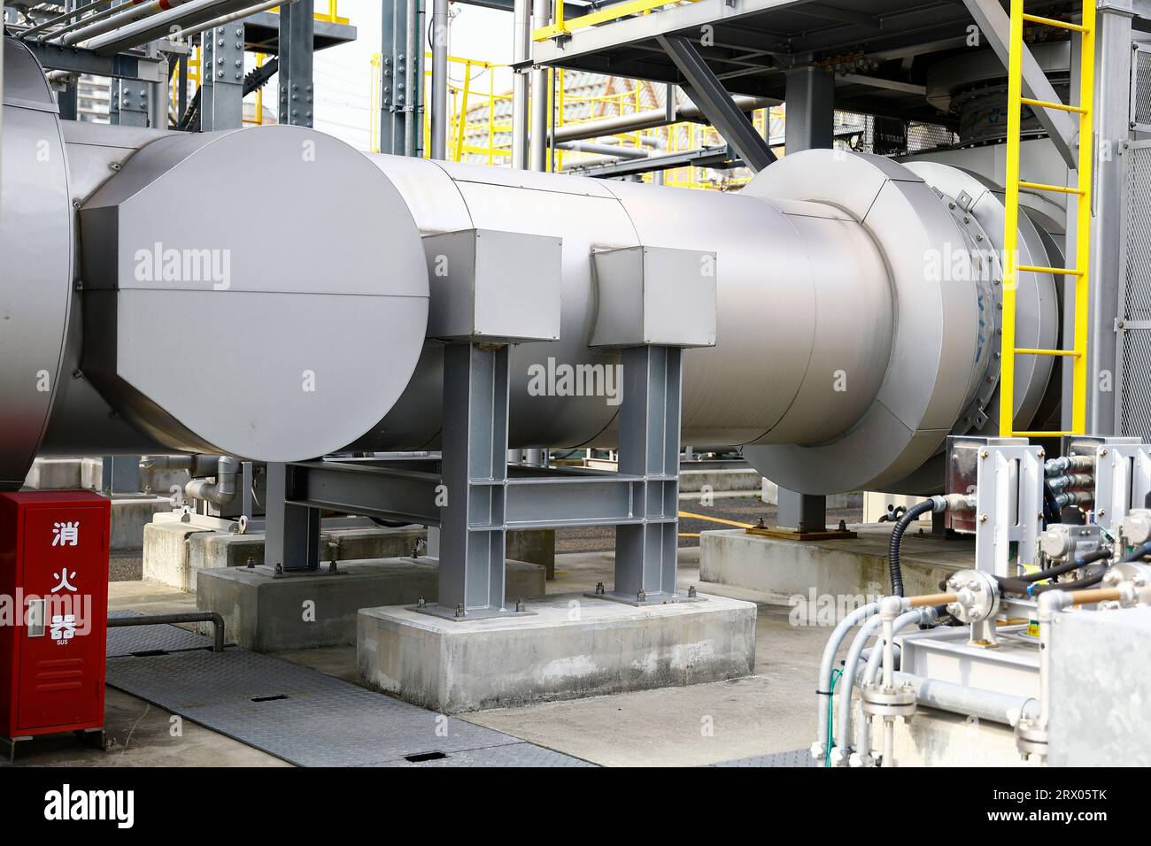 Kobe, Japan. 20th Sep, 2023. Facilities of the Hydrogen CGS Energy ...