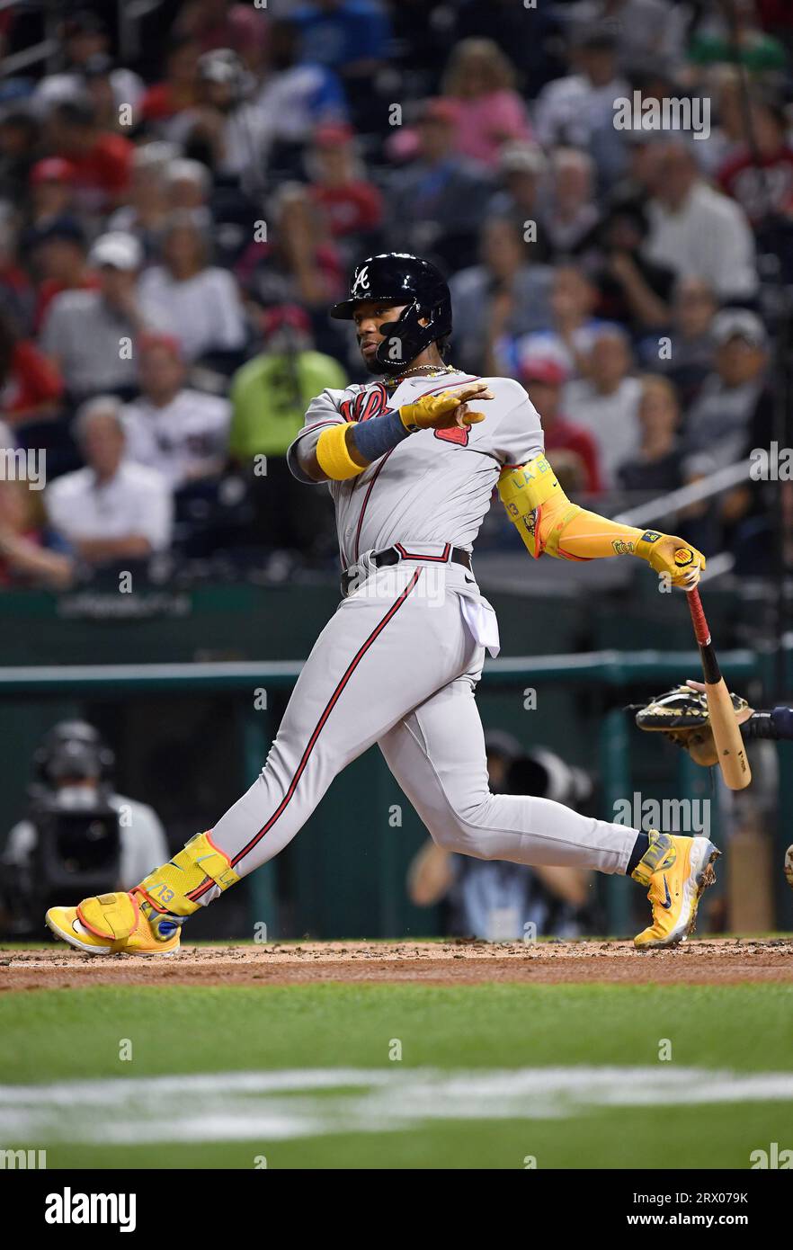 WASHINGTON, DC - SEPTEMBER 21: Atlanta Braves right fielder Ronald ...