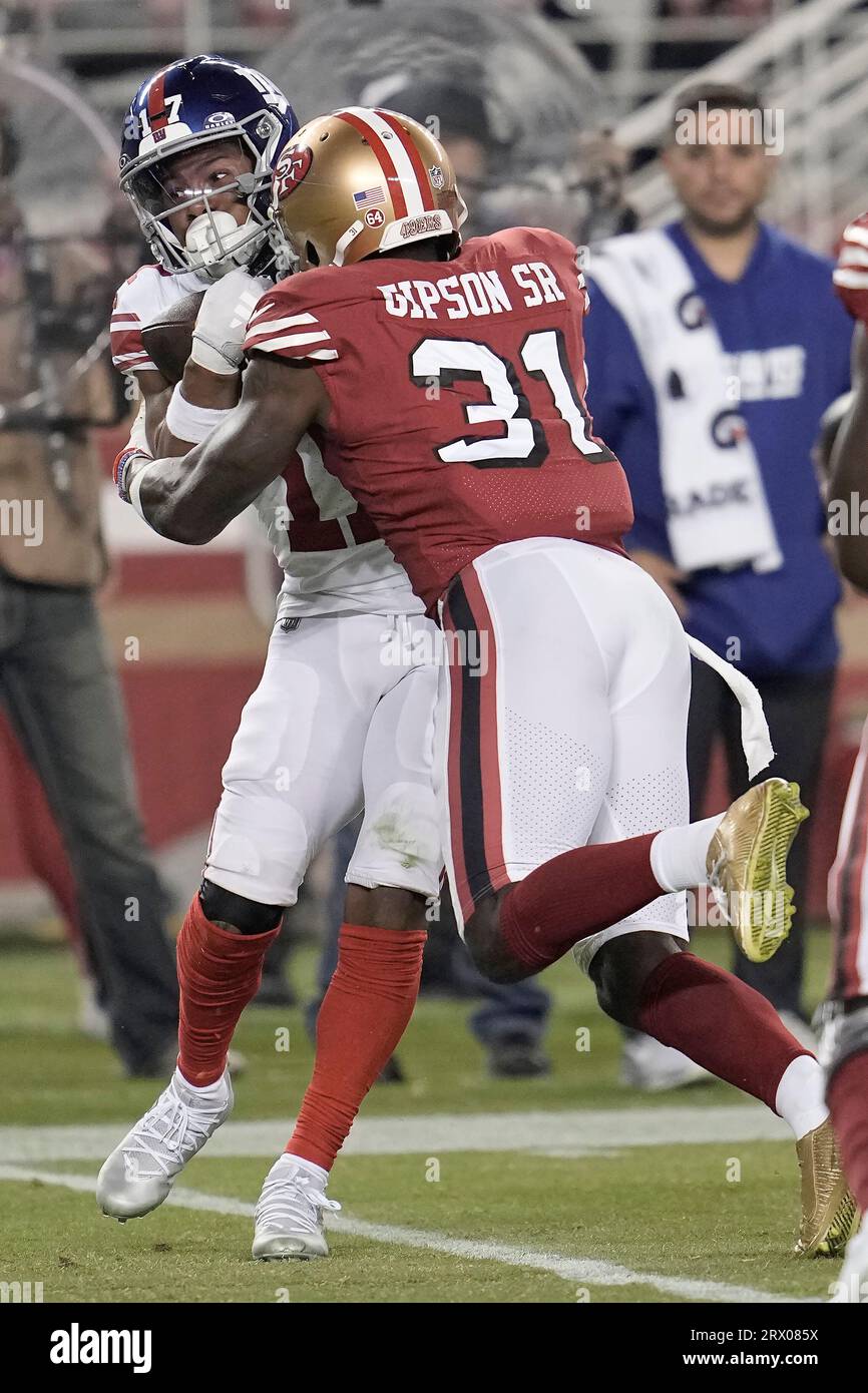 San Francisco 49ers safety Tashaun Gipson Sr. (31) tackles New York ...