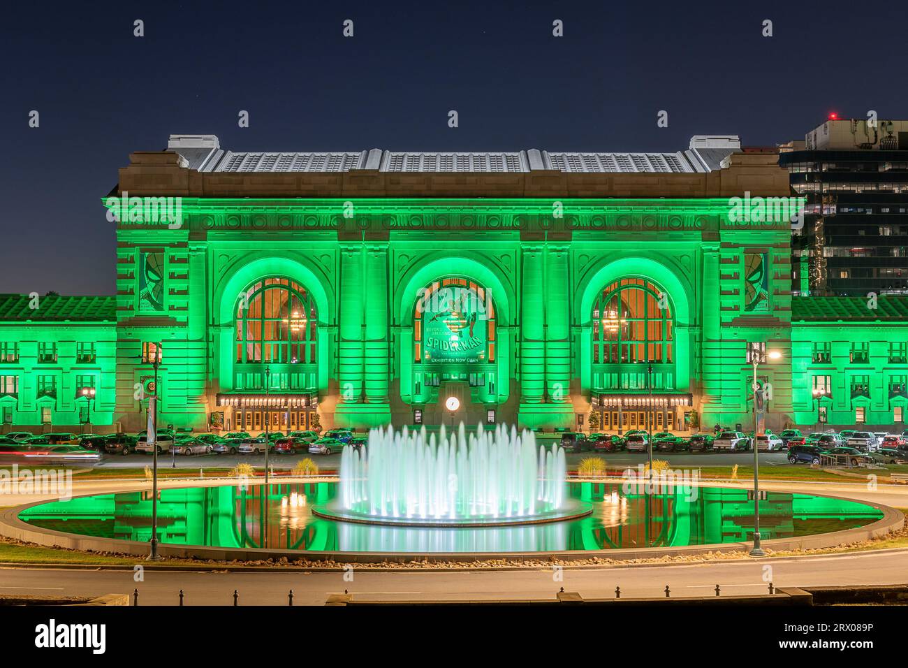 Kansas City's Union Station at Night Stock Photo - Alamy