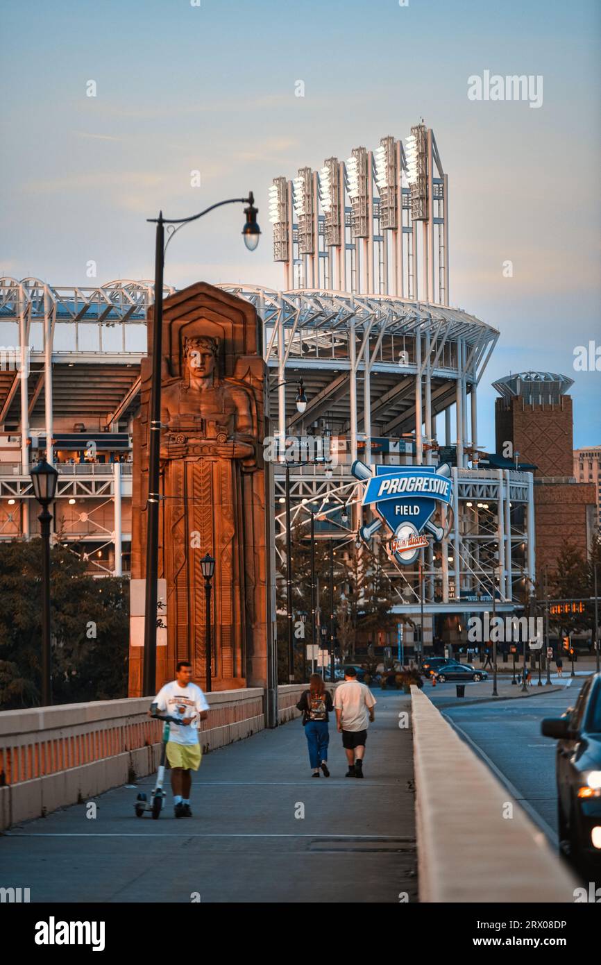 Progressive field guardians hi-res stock photography and images - Alamy