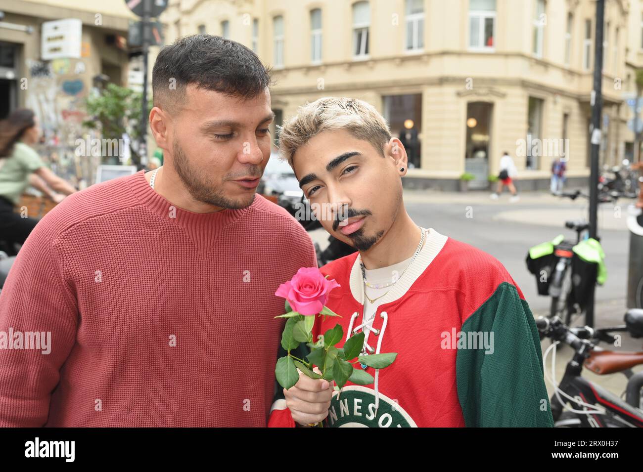 Tony bauer hi-res stock photography and images - Alamy