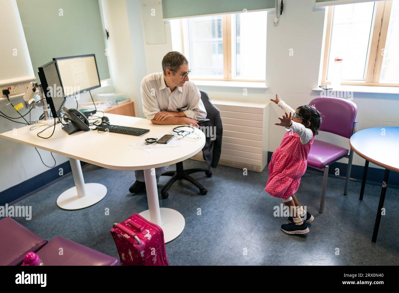 Child kidney transplant hi-res stock photography and images - Alamy