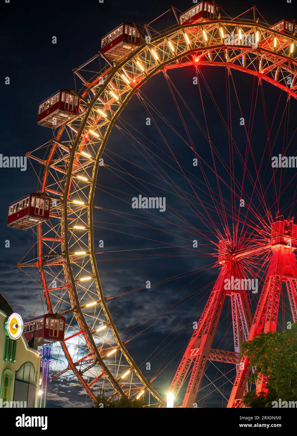 Fairground night prater vienna hi-res stock photography and images - Alamy