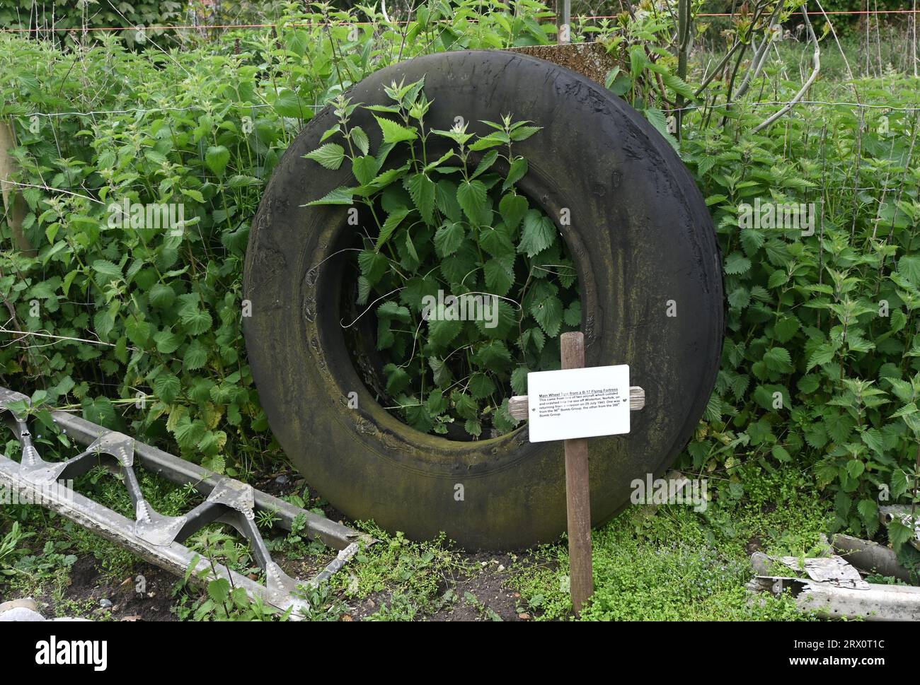 main wheel tyre from a B-17 flying fortress Stock Photo - Alamy