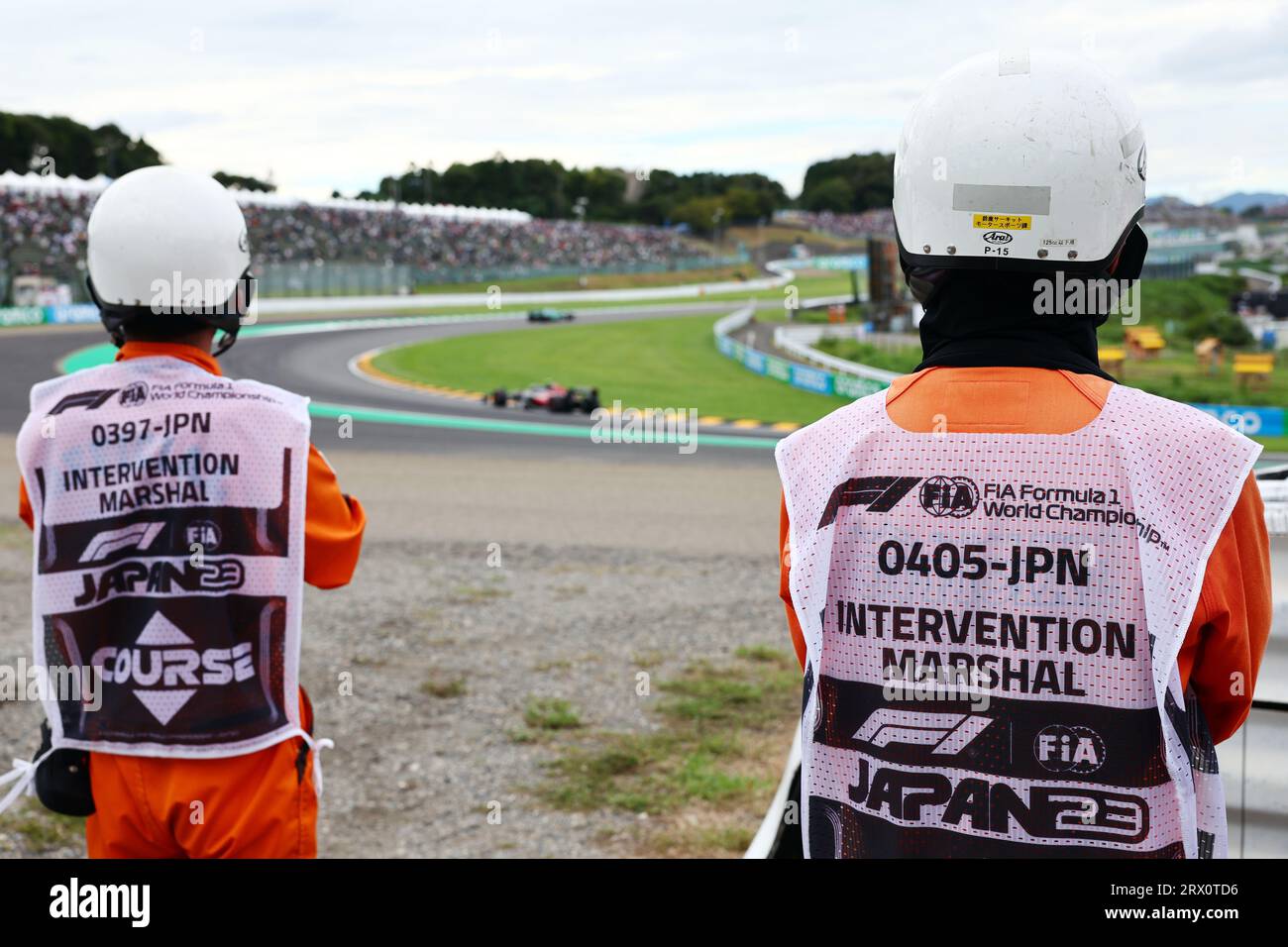 Suzuka, Japan. 22nd Sep, 2023. Circuit atmosphere - marshals trackside. 22.09.2023. Formula 1 ...
