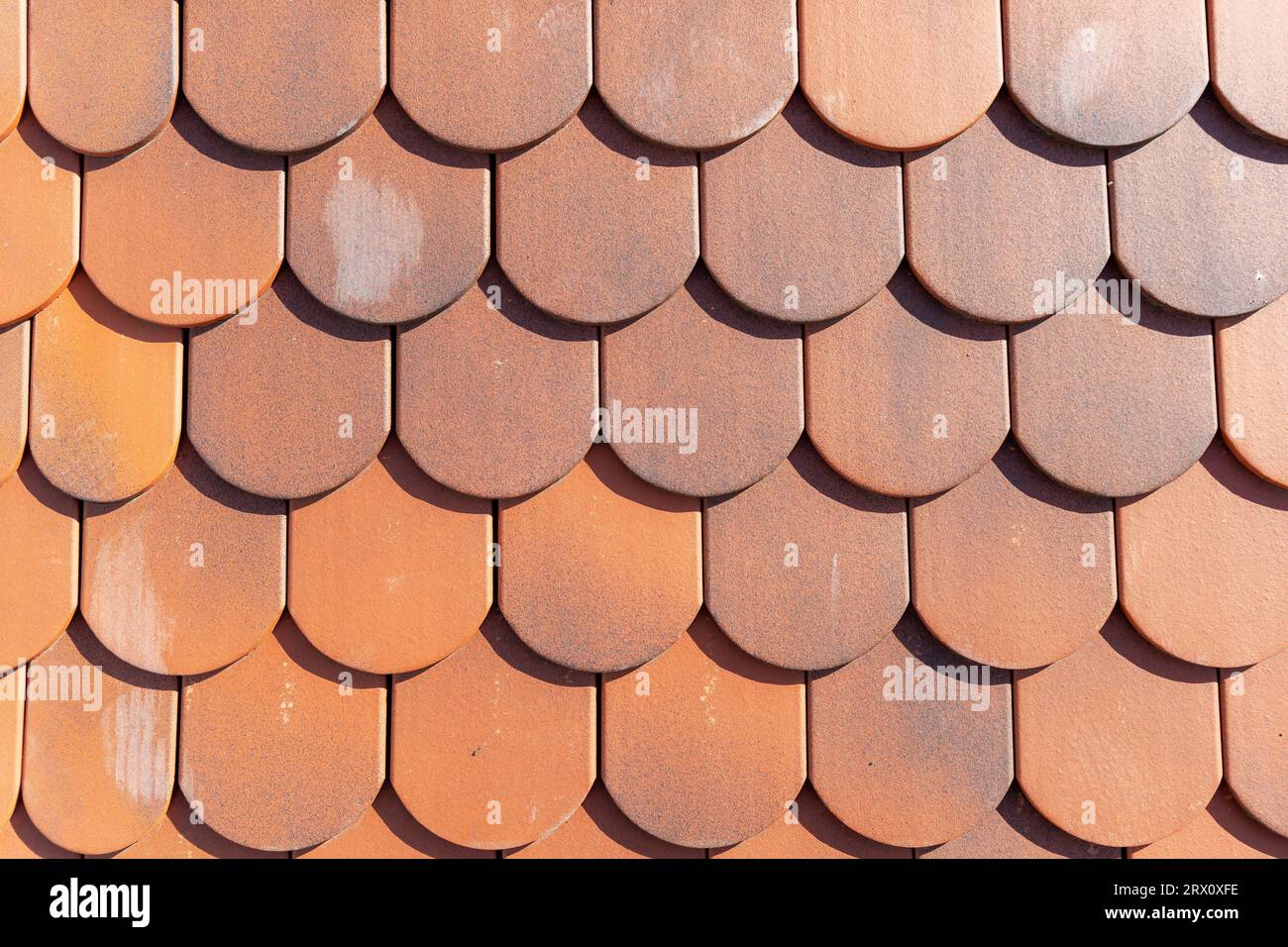 Roof tiles pattern. Roof tiles texture background. Roof tile pattern ...