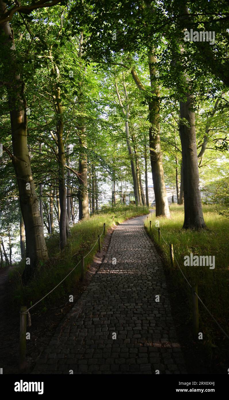 Nature trails at the Louisiana Museum of Modern Art in Humlebaek ...