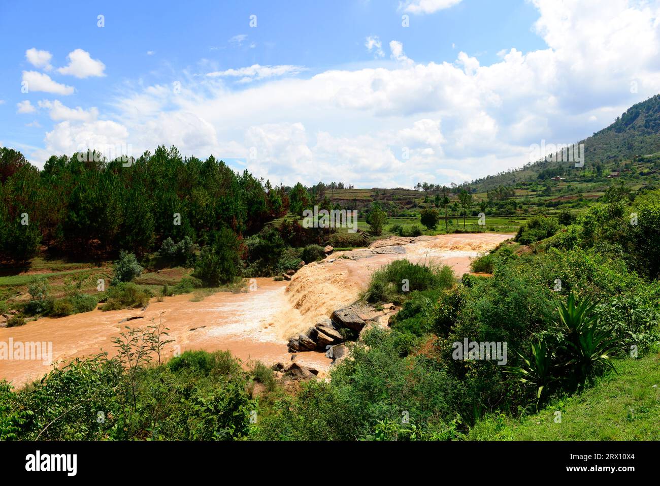 Very muddy people hi-res stock photography and images - Alamy