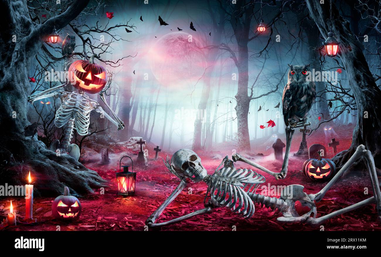 Halloween - Skeletons In Spooky Forest At Moonlight - Jack O’ Lanterns ...
