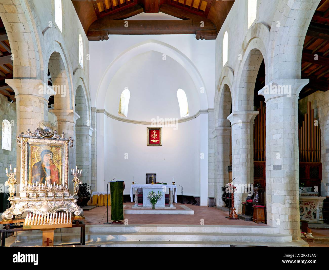 Tropea Calabria Italy. The interior of the Norman cathedral Stock Photo ...
