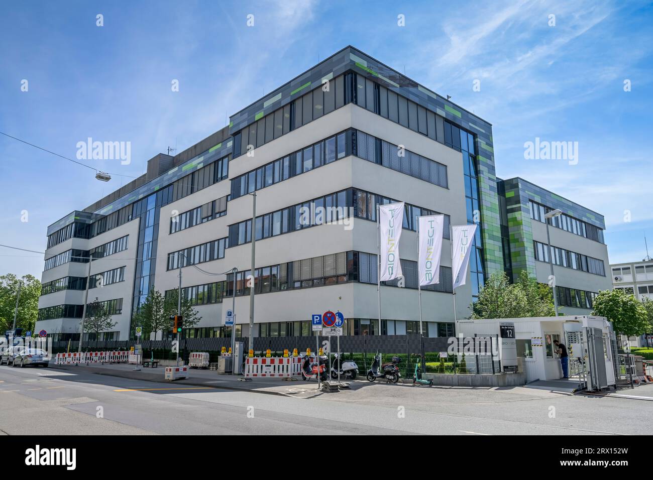 Mainz biontech hi-res stock photography and images - Alamy