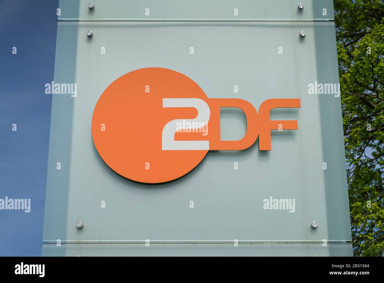 Zdf logo hi-res stock photography and images - Alamy
