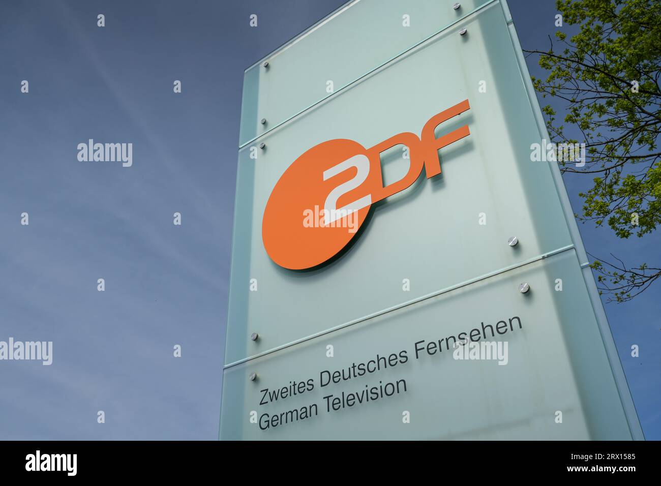 Zdf logo hi-res stock photography and images - Alamy