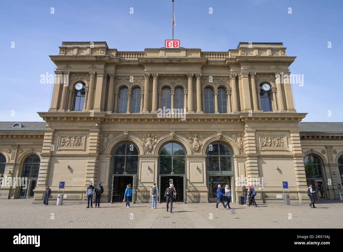 Hauptbahnhof, Bahnhofplatz, Neustadt, Mainz, Rheinland-Pfalz ...