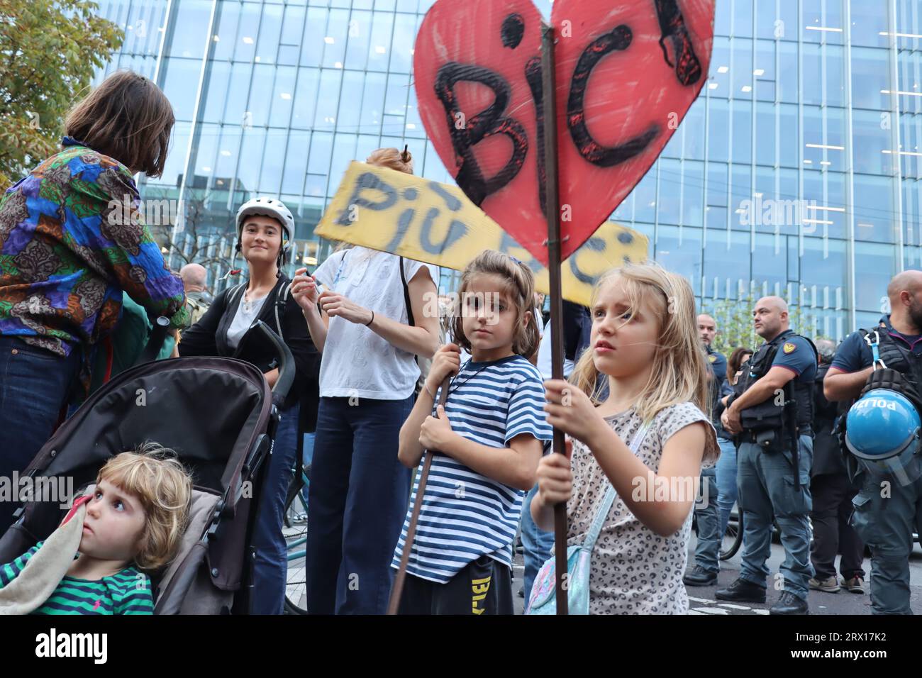 Road safety poster for children hi-res stock photography and images - Alamy
