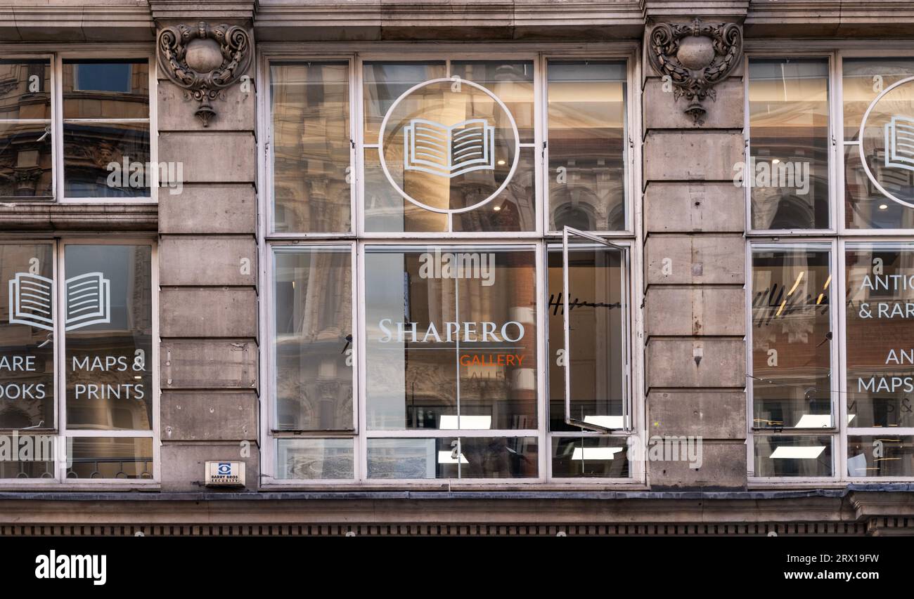 Window of Bernard Shapero Rare Books, 106 New Bond St, London ...