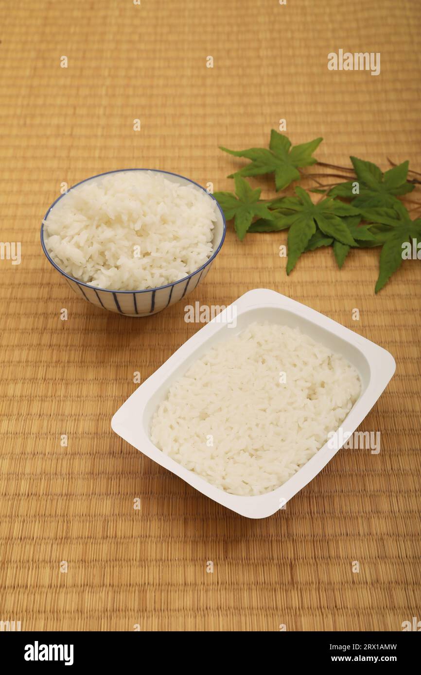 Retort cooked rice hi-res stock photography and images - Alamy