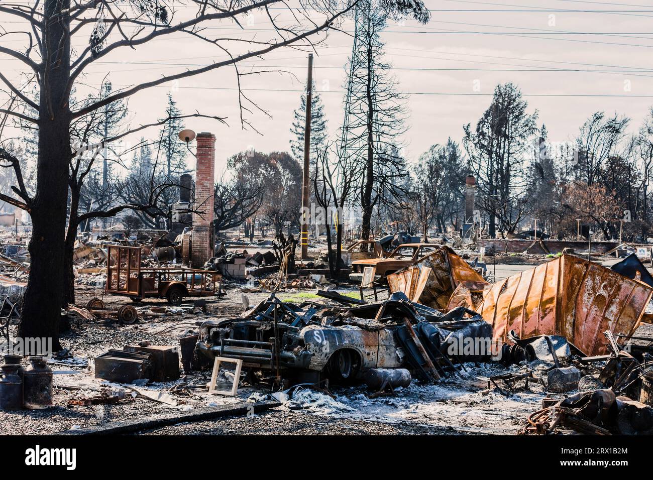 Burnt remains from Tubbs Fire, Santa Rosa, California, USA Stock Photo ...