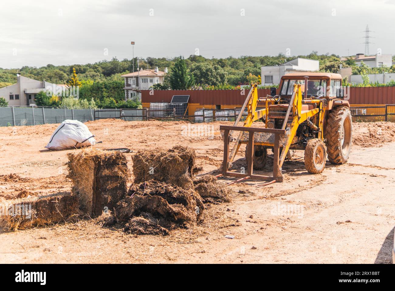 Side view of tractor hi-res stock photography and images - Alamy