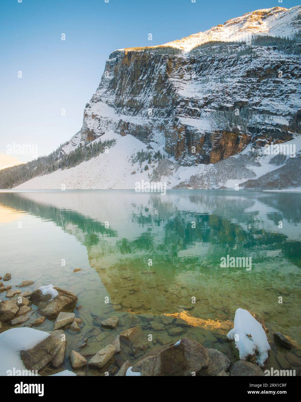 Reflection in winter hi-res stock photography and images - Alamy