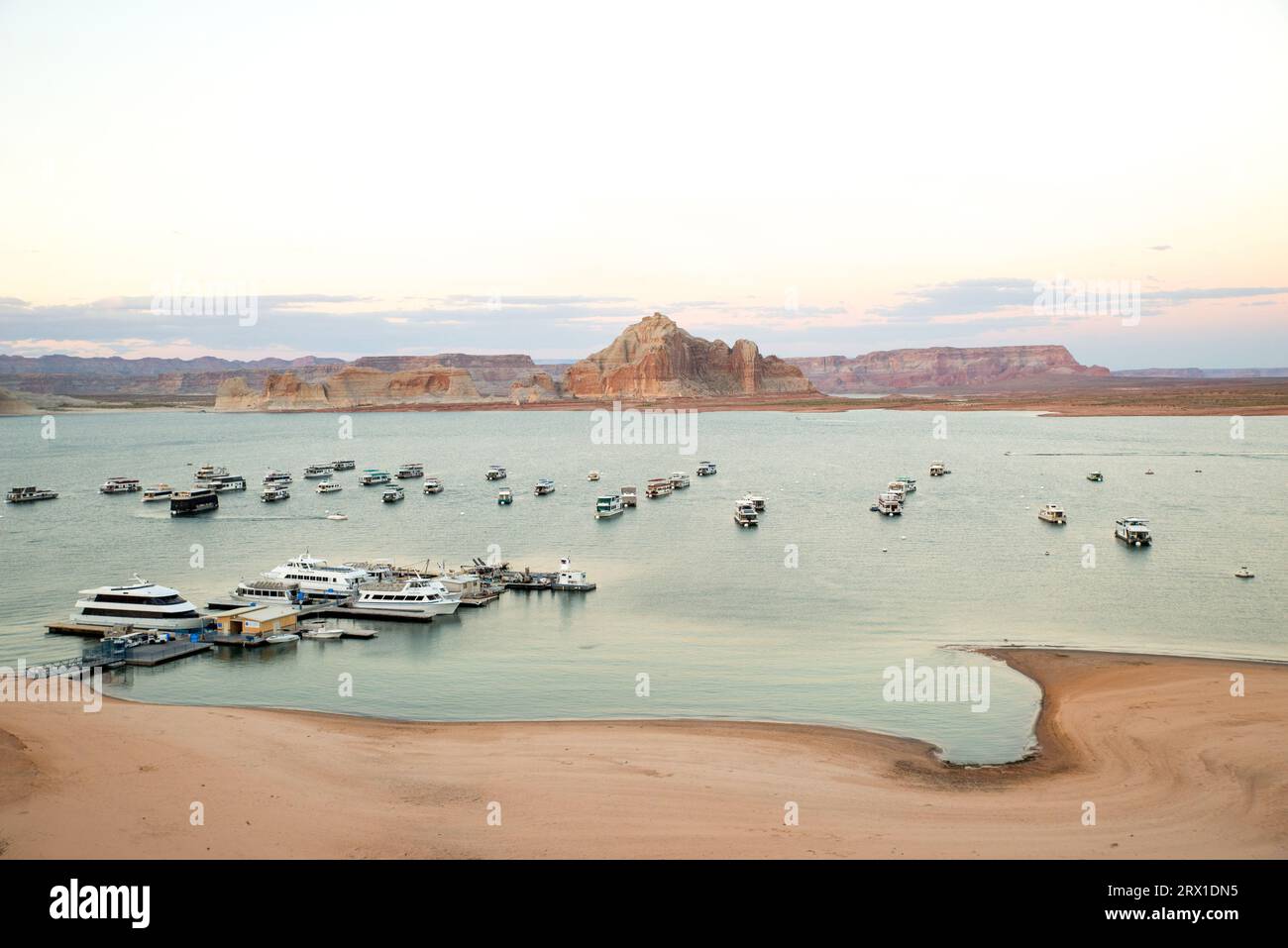 USA Arizona Page Lake Powell in the desert with harbour Stock Photo - Alamy