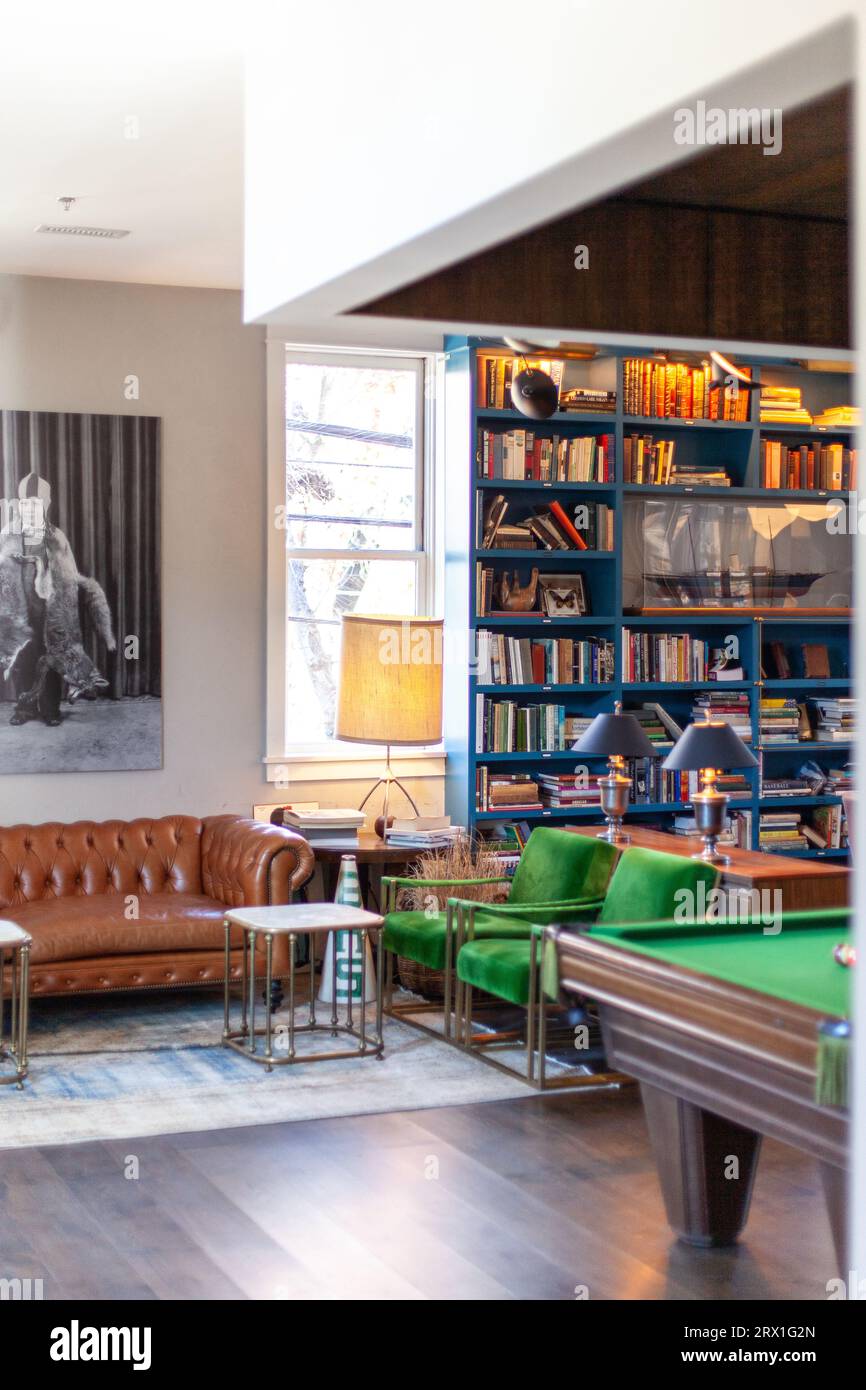 Lounge Interior with Library, Pool Table, Chesterfield Leather Couch ...