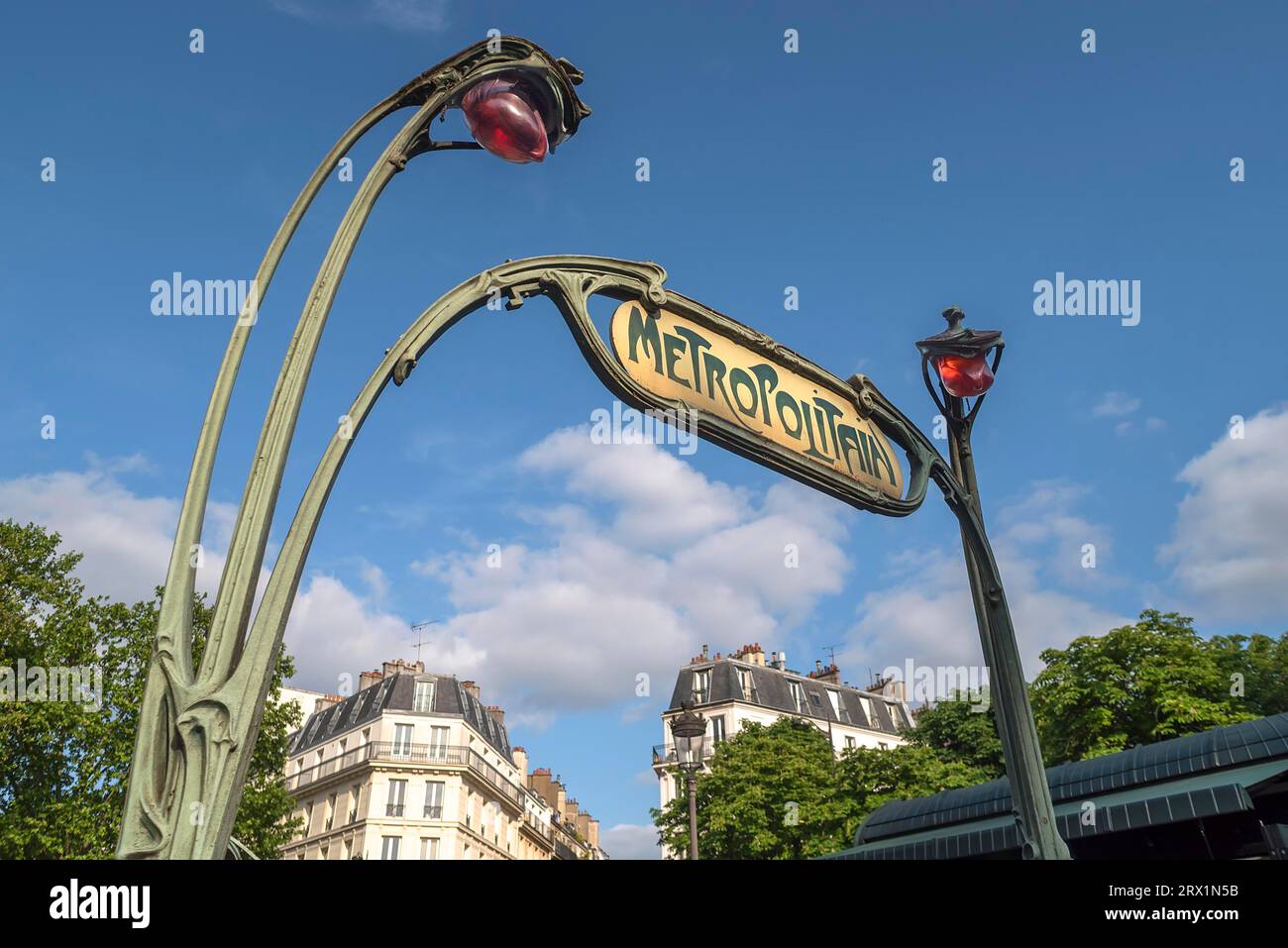 Paris metro transport hi-res stock photography and images - Alamy