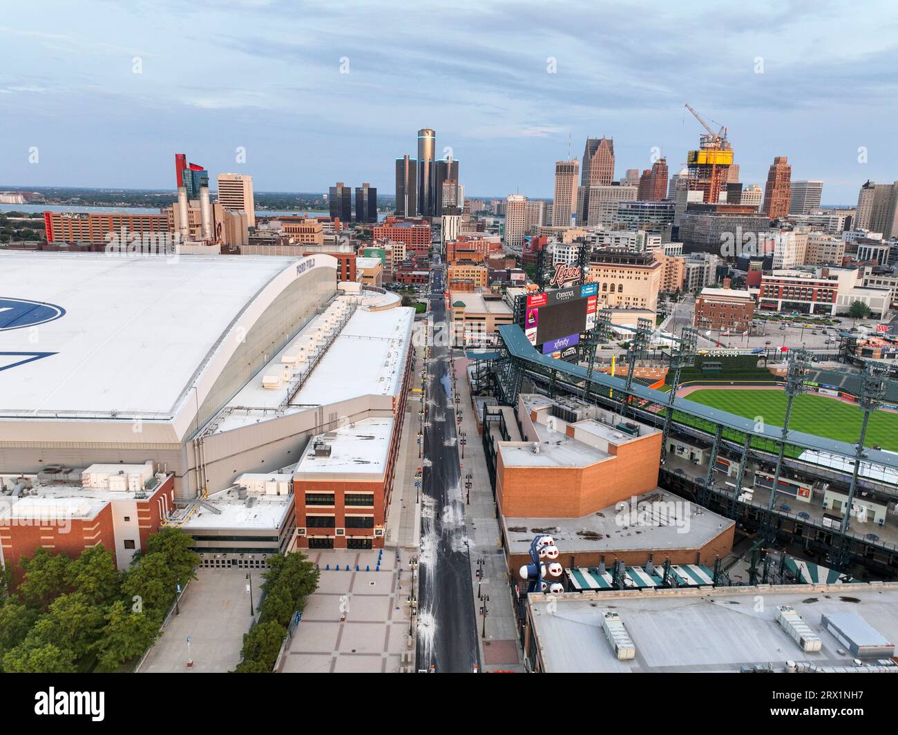Michigan avenue bridge aerial hi-res stock photography and images - Alamy