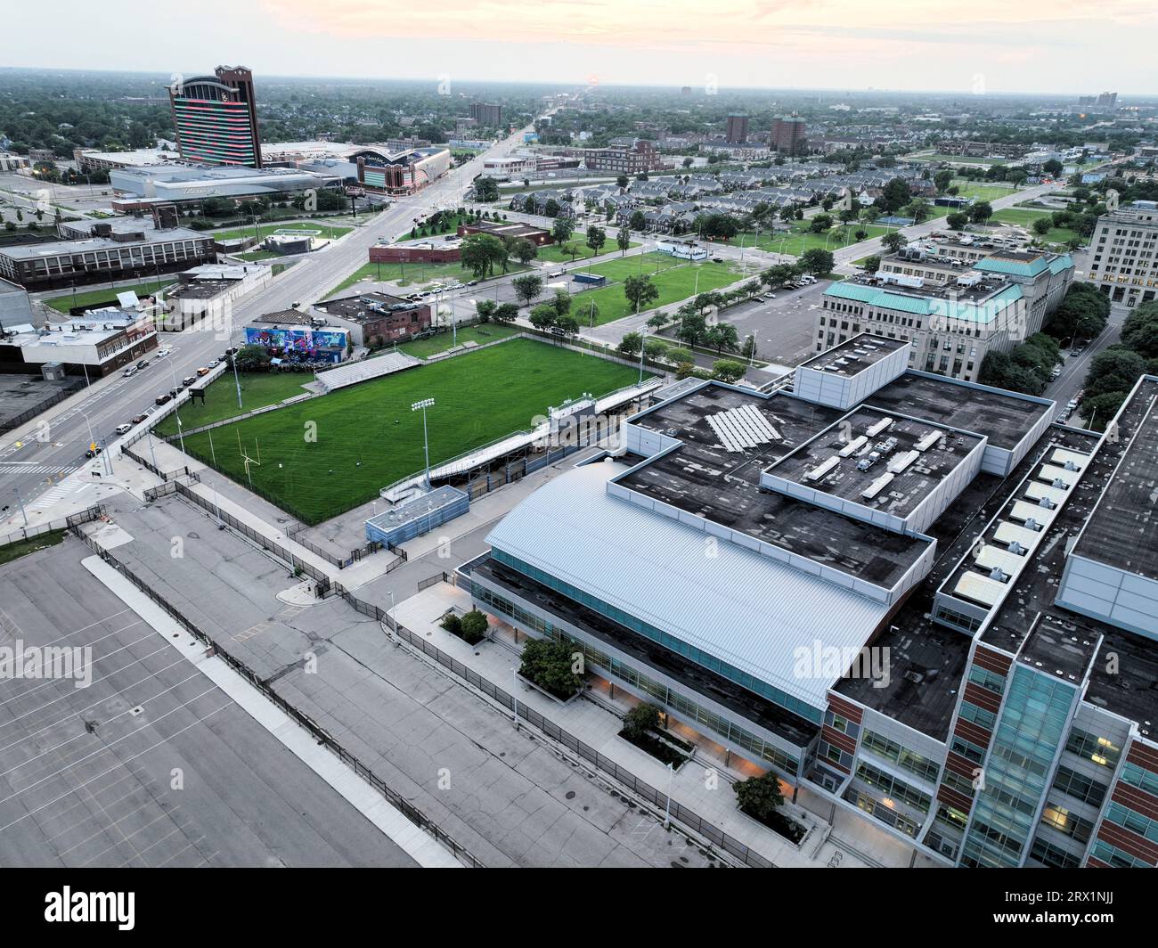 Detroit landmarks hi-res stock photography and images - Alamy