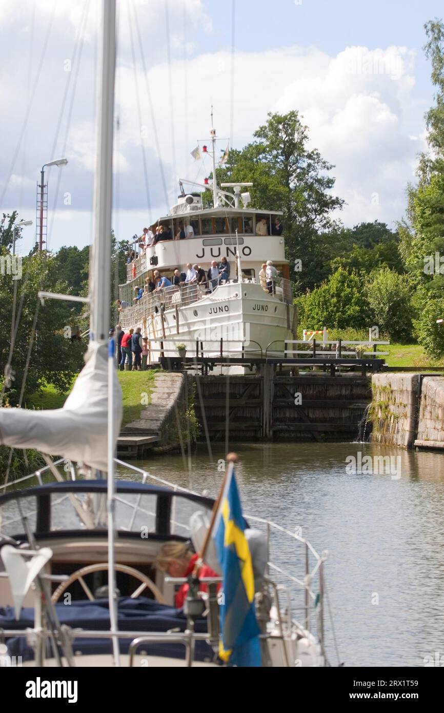 Ship juno hi-res stock photography and images - Alamy