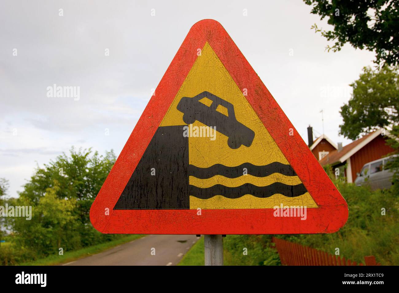 Caution, danger of falling water Stock Photo - Alamy