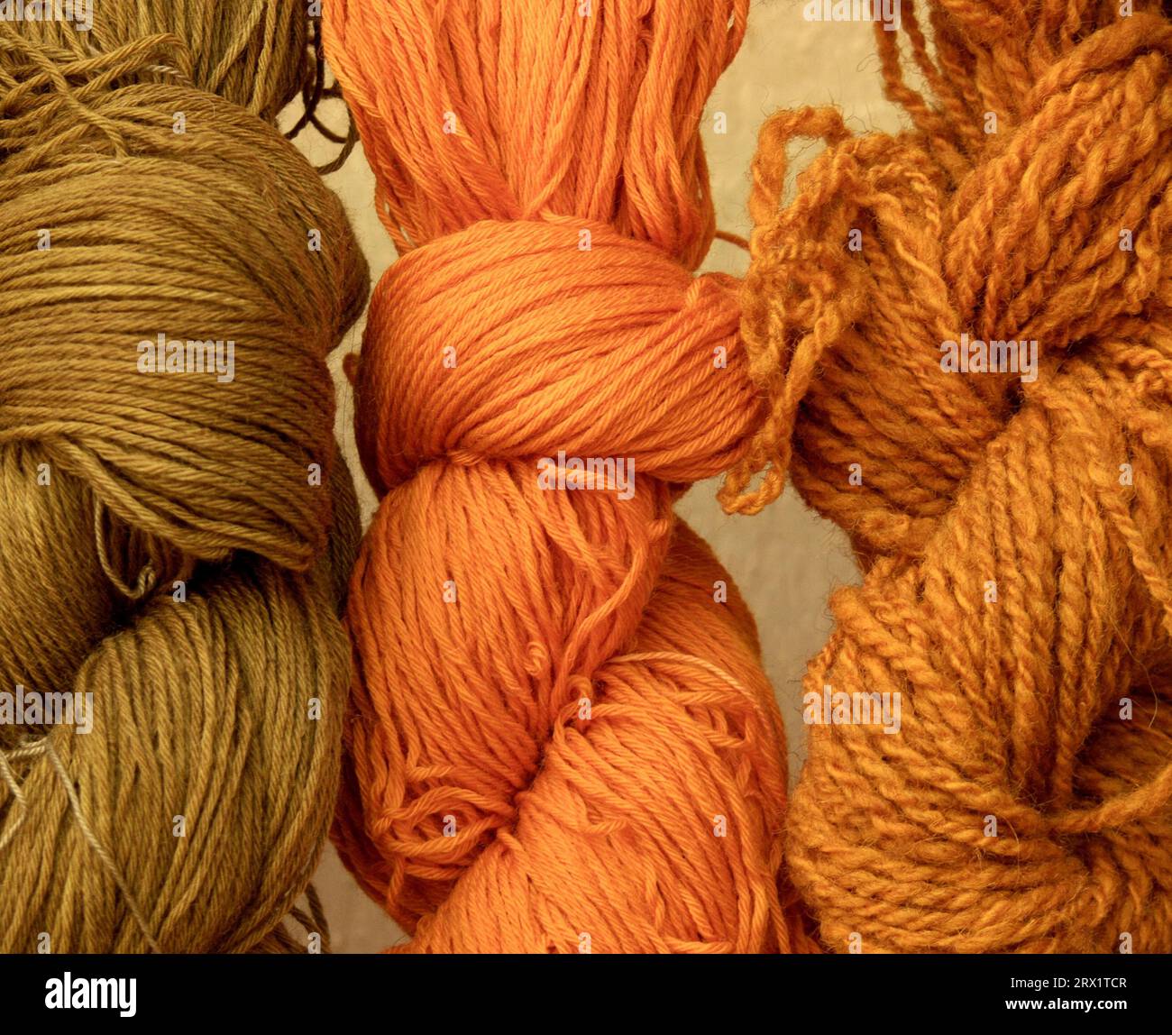 Rust red wool hi-res stock photography and images - Alamy
