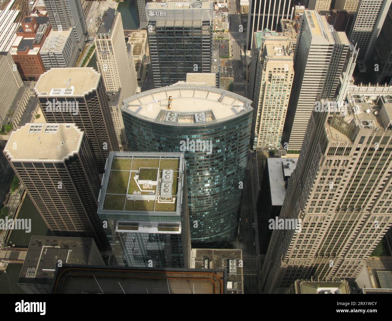 Aerial view of chicago from sears tower hi-res stock photography and ...