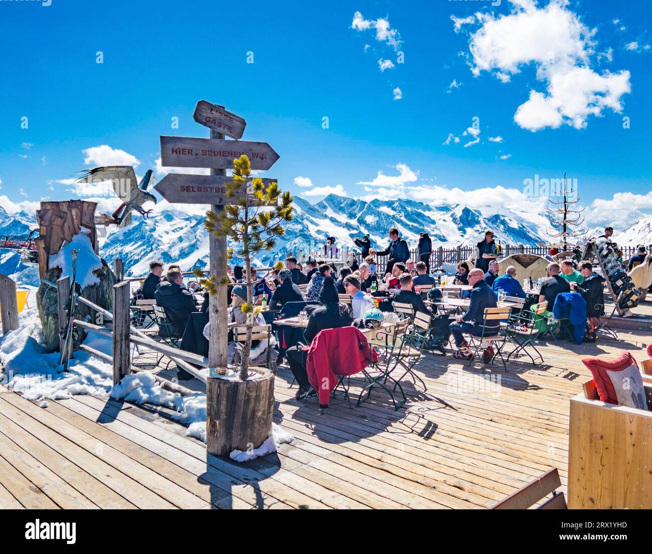 Schneekarhuette, Penken Ski Area, Mayrhofen, Zillertal, Tyrol Stock ... Schneekarhuette, Penken Ski Area, Mayrhofen, Zillertal, Tyrol Stock ...