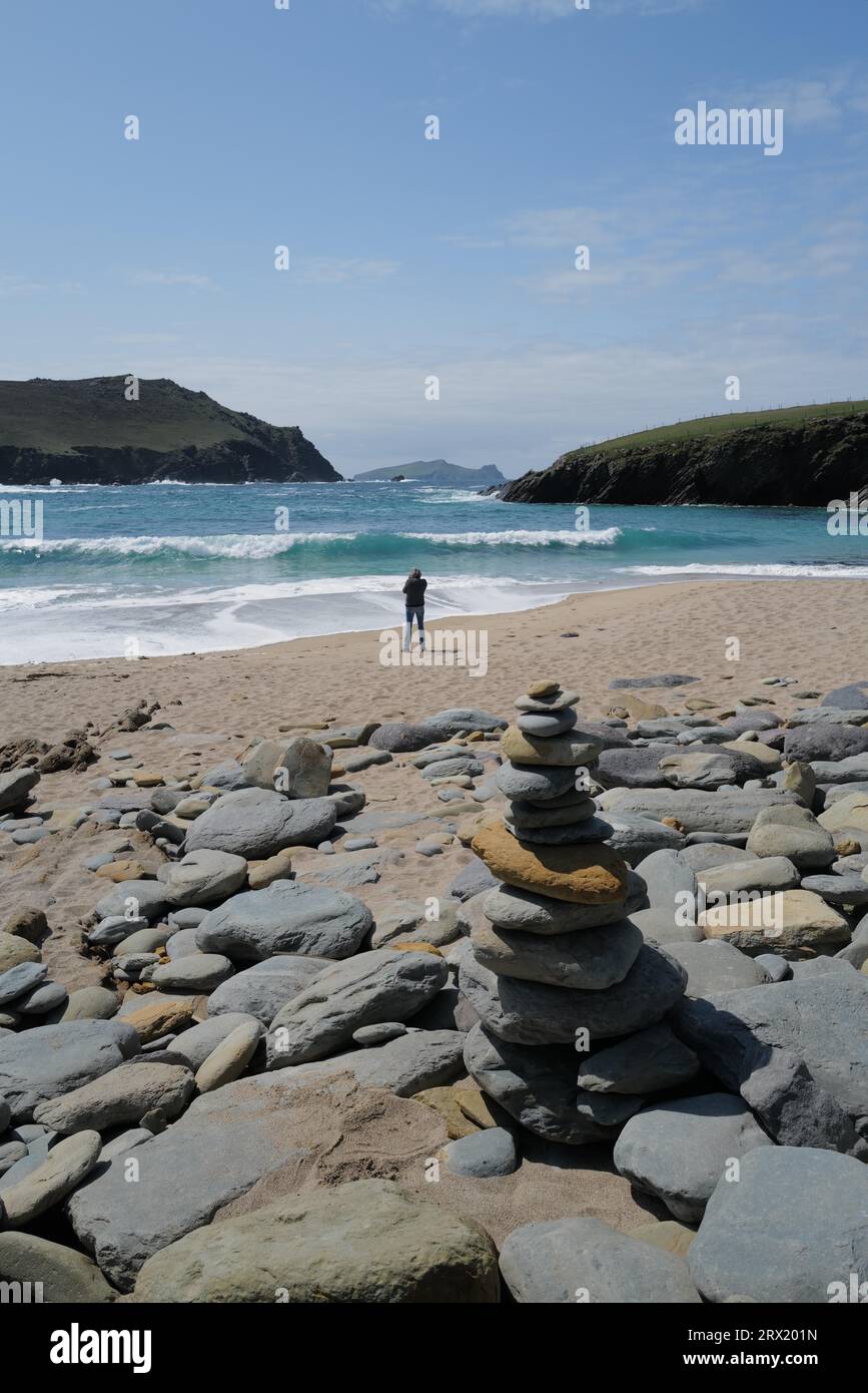 Beautiful beach on dingle hi-res stock photography and images - Alamy