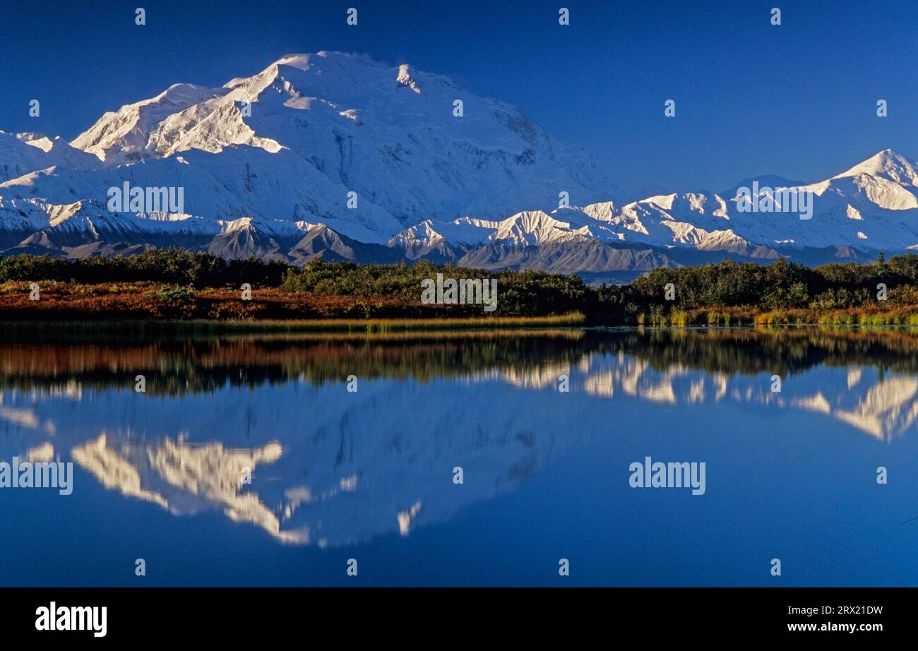Mount denali reflection pond hi-res stock photography and images - Alamy