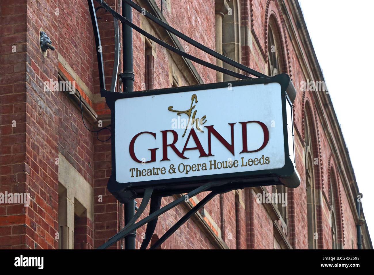 Sign outside The Grand Theatre and Opera House, Leeds Stock Photo - Alamy