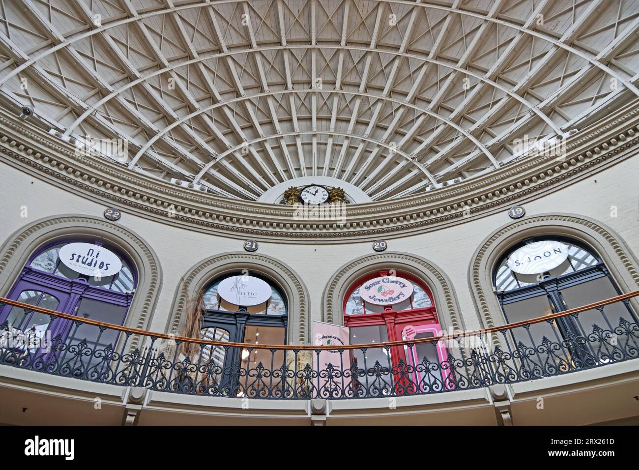 Leeds corn exchange victorian building hi-res stock photography and ...