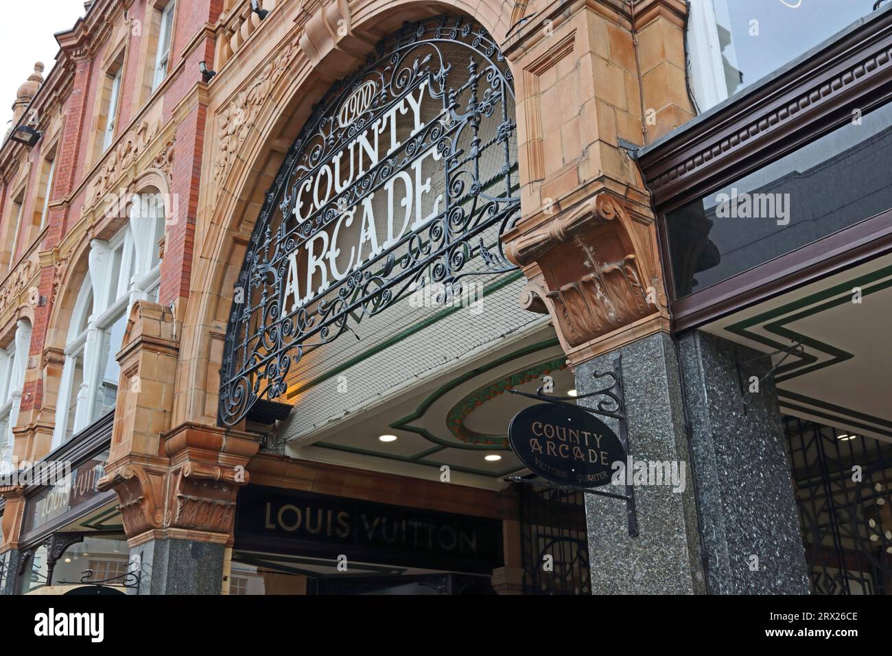 Sign over entrance to County Arcade, Leeds Stock Photo - Alamy