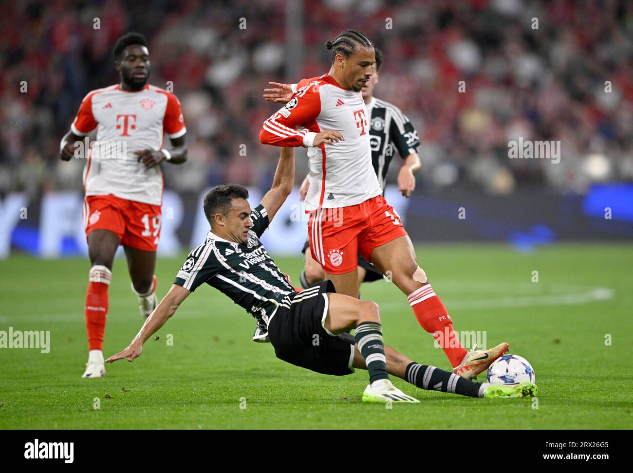 Leroy Sane FC Bayern Munich FCB (10) versus Sergio Reguilon Manchester ...