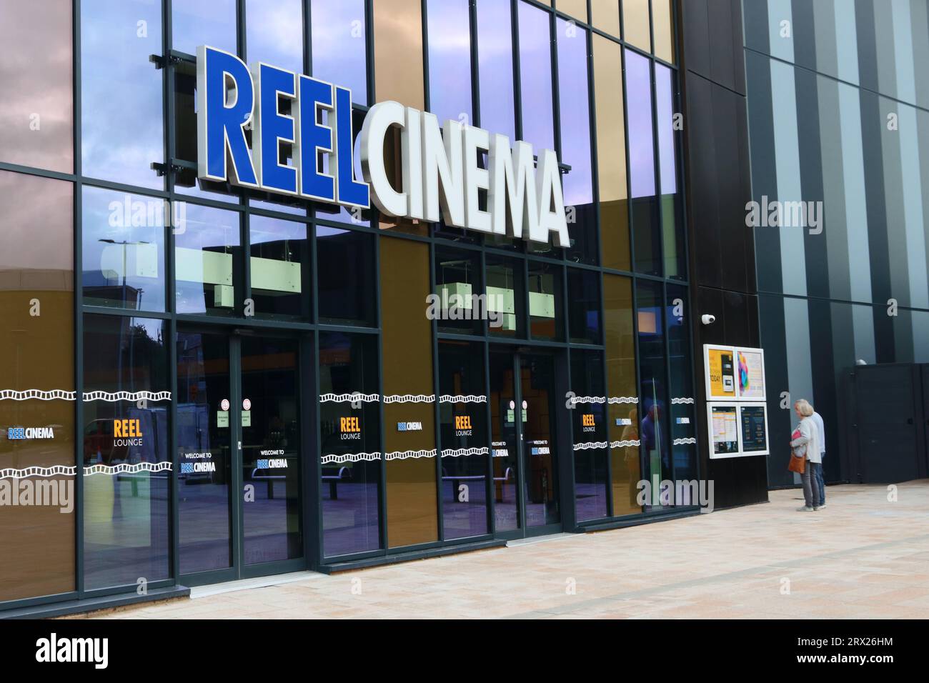 The reel cinema hi-res stock photography and images - Alamy