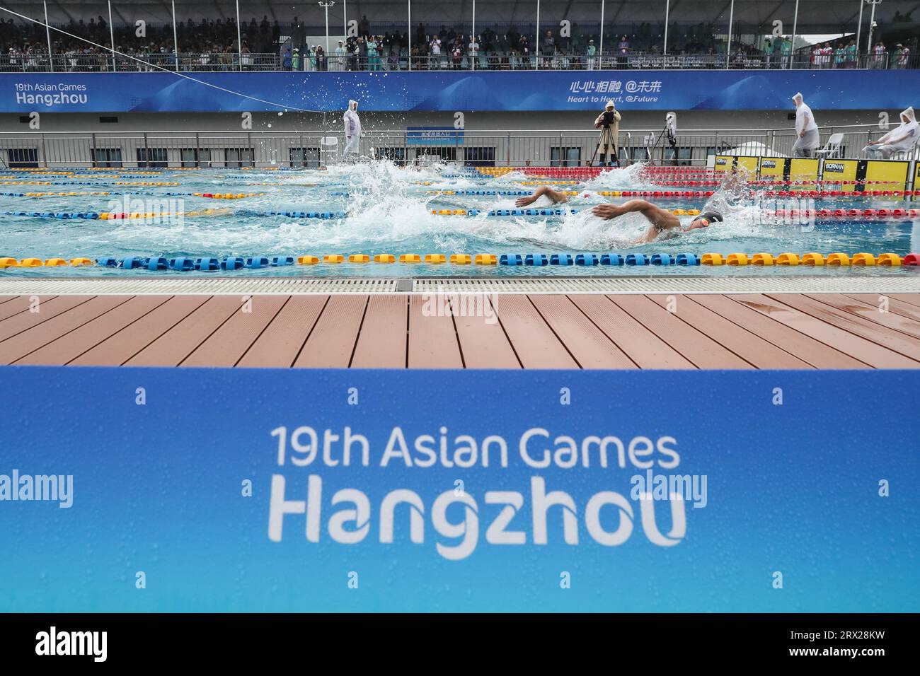 Hangzhou, China's Zhejiang Province. 22nd Sep, 2023. Players compete ...