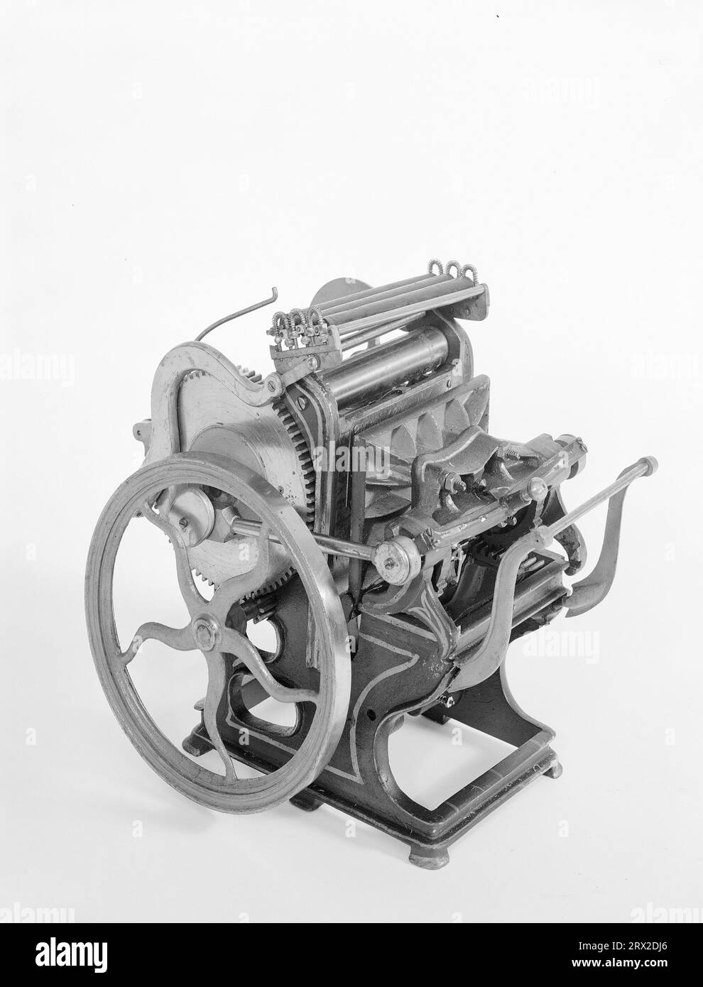Patent model. Platen printing press, Gally, patent no. 97185, from 4" x ...