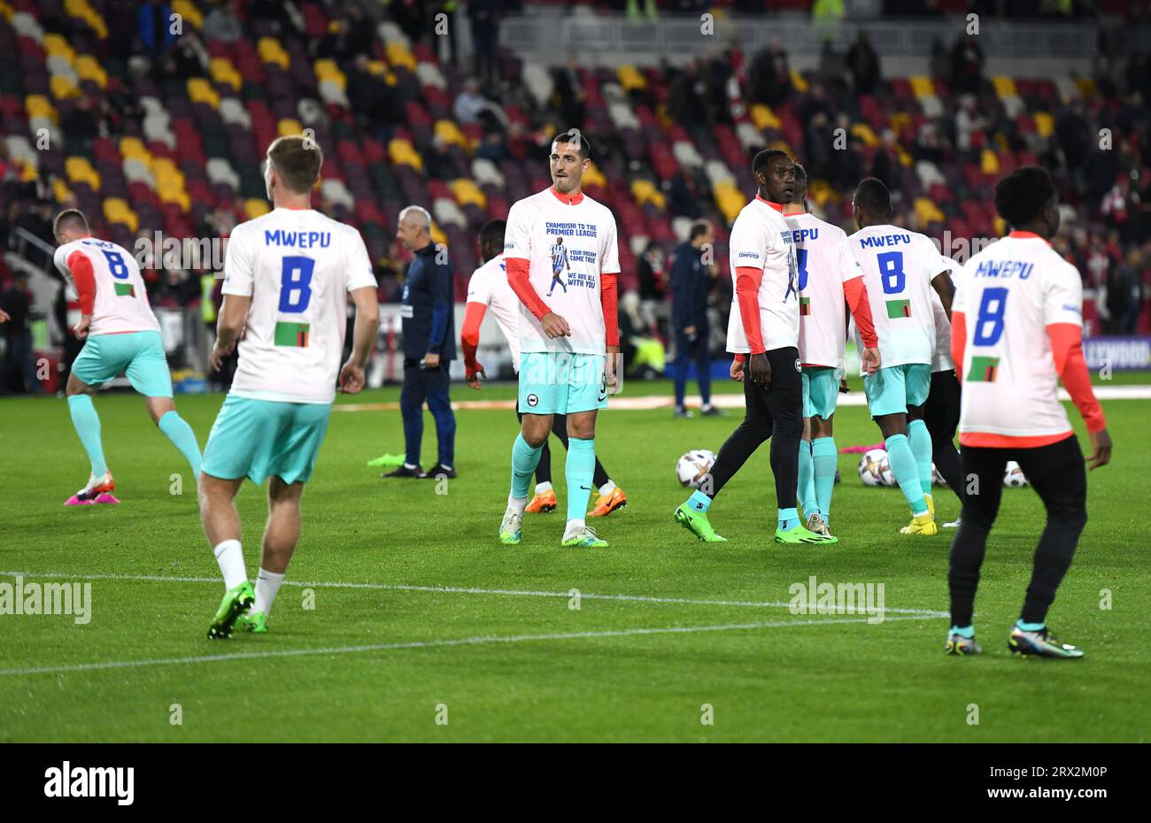 Brighton and Hove Albion players warm up wearing T-shirts honouring ...