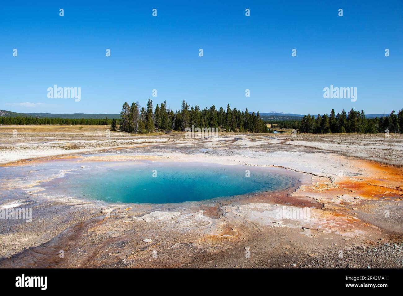 Empty river basin hi-res stock photography and images - Alamy