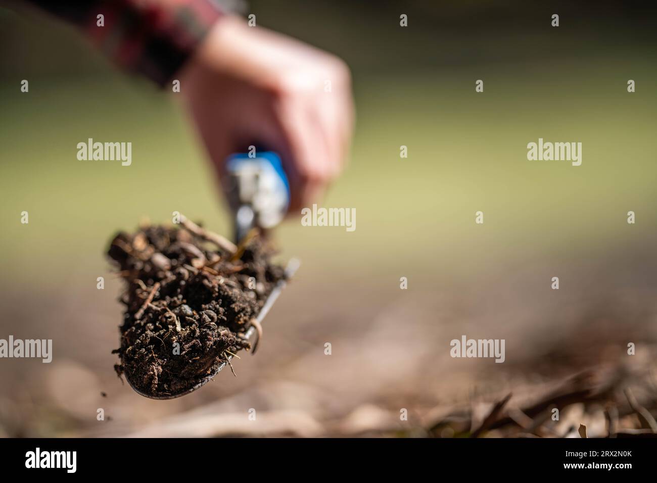 Africa farmer holding soil hi-res stock photography and images - Alamy